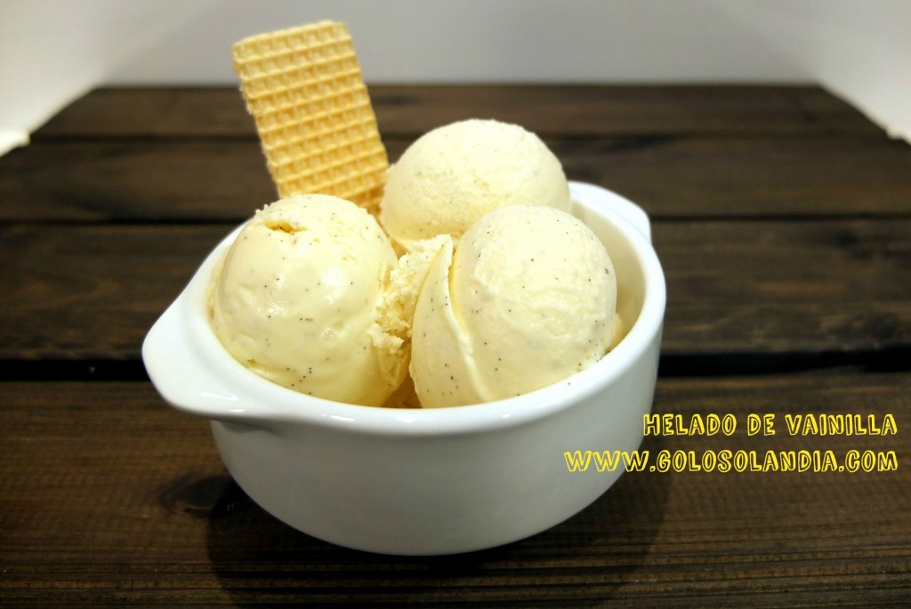 Helado de vainilla | Golosolandia: Recetas y vídeos de postres y tartas.